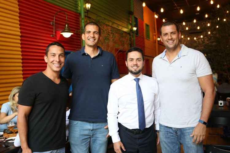 Mult Foods - O maior grupo gastrônomico do Centro-Oeste